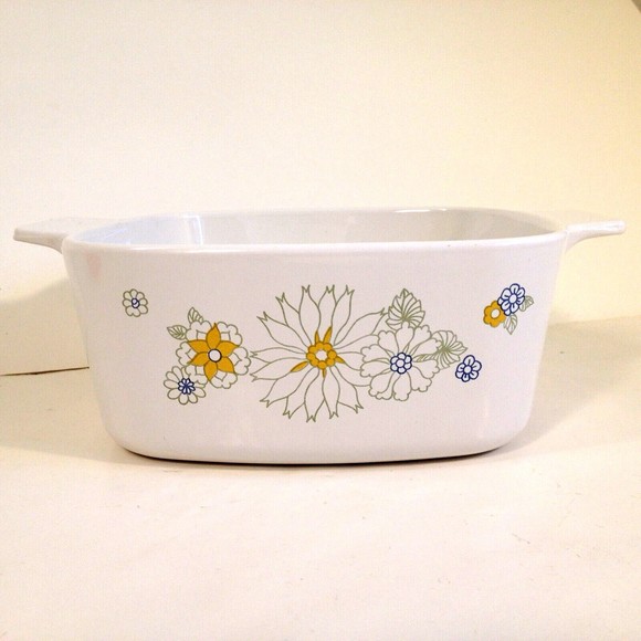 Corningware | Dining | Vintage Corning Ware Floral Bouquet Casserole ...
